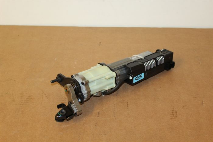 Audi Q5 left tailgate auto closing unit 8R0827851B New genuine Audi ...