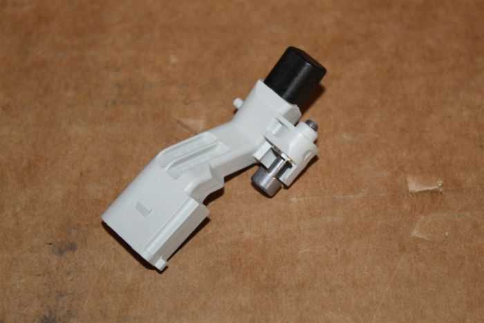 SENDER 03C906433E New Genuine Part | Deutsche Parts