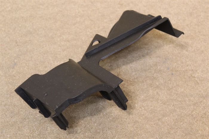 A2048851116 Bumper bracket New genuine part | Deutsche Parts