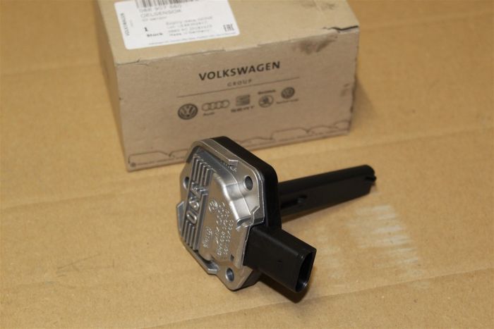 Oil Level Sensor Various VW Audi Skoda SEAT 06E907660 New genuine VW ...
