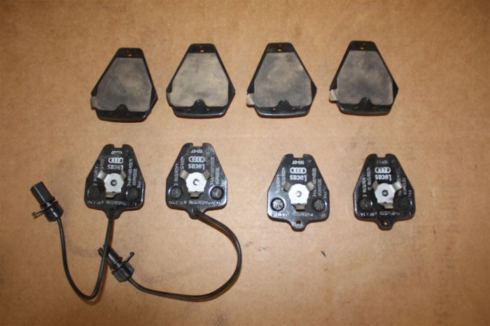 4B0698151AE PADS New genuine part | Deutsche Parts