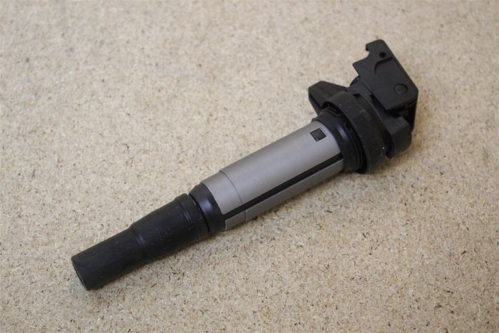 597091 Fuel Injector New genuine part | Deutsche Parts