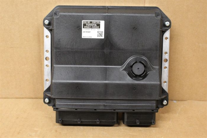 8966142C02 ECU New genuine part | Deutsche Parts