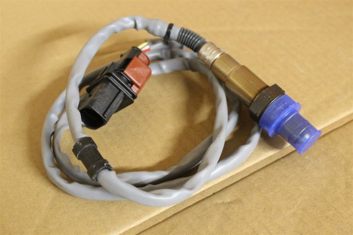 03L906262R SENSOR New genuine part | Deutsche Parts