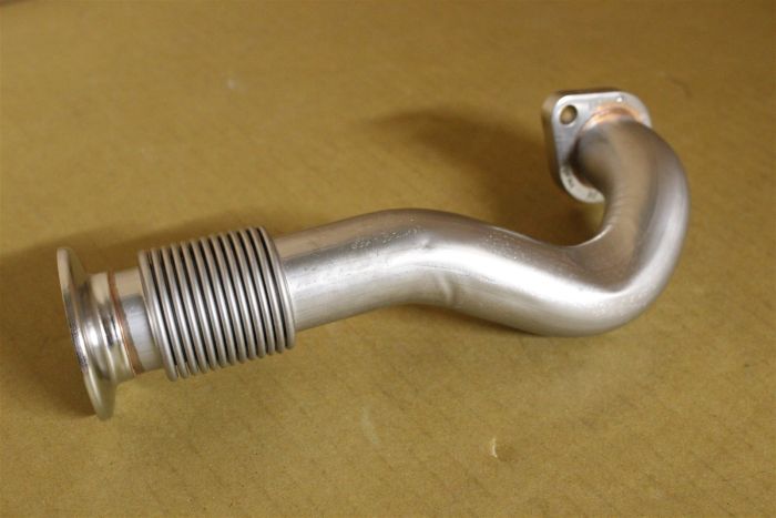 059131525CS Connecting Pipe New genuine part | Deutsche Parts