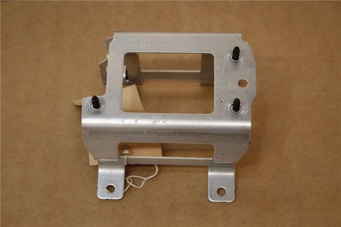 A2136201601 Radiator Mount Bracket New genuine Mercedes-Benz part ...