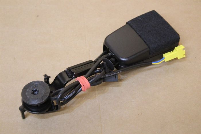 A20586013699051 Seat Belt Assy New genuine Mercedes-Benz part ...