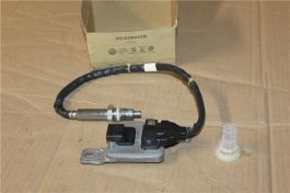 NOx Sensor Audi A7 2016 Onwards 4M0907807P New Genuine Part | Deutsche ...