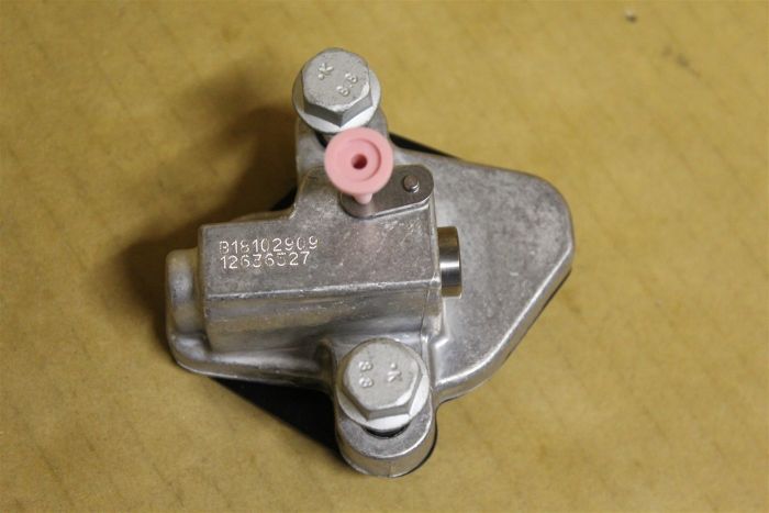 12636527 Timing chain tensioner New genuine part | Deutsche Parts