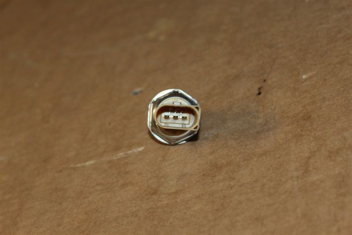 VW Fuel pressure Sensor Common Rail diesel 03L906054A New Genuine VW ...