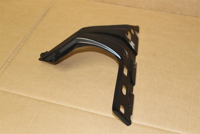 1T0821136 WING BRACE New genuine part | Deutsche Parts