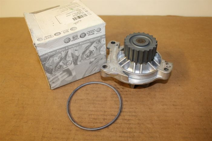 WATER PUMP 076121005A New Genuine Part | Deutsche Parts